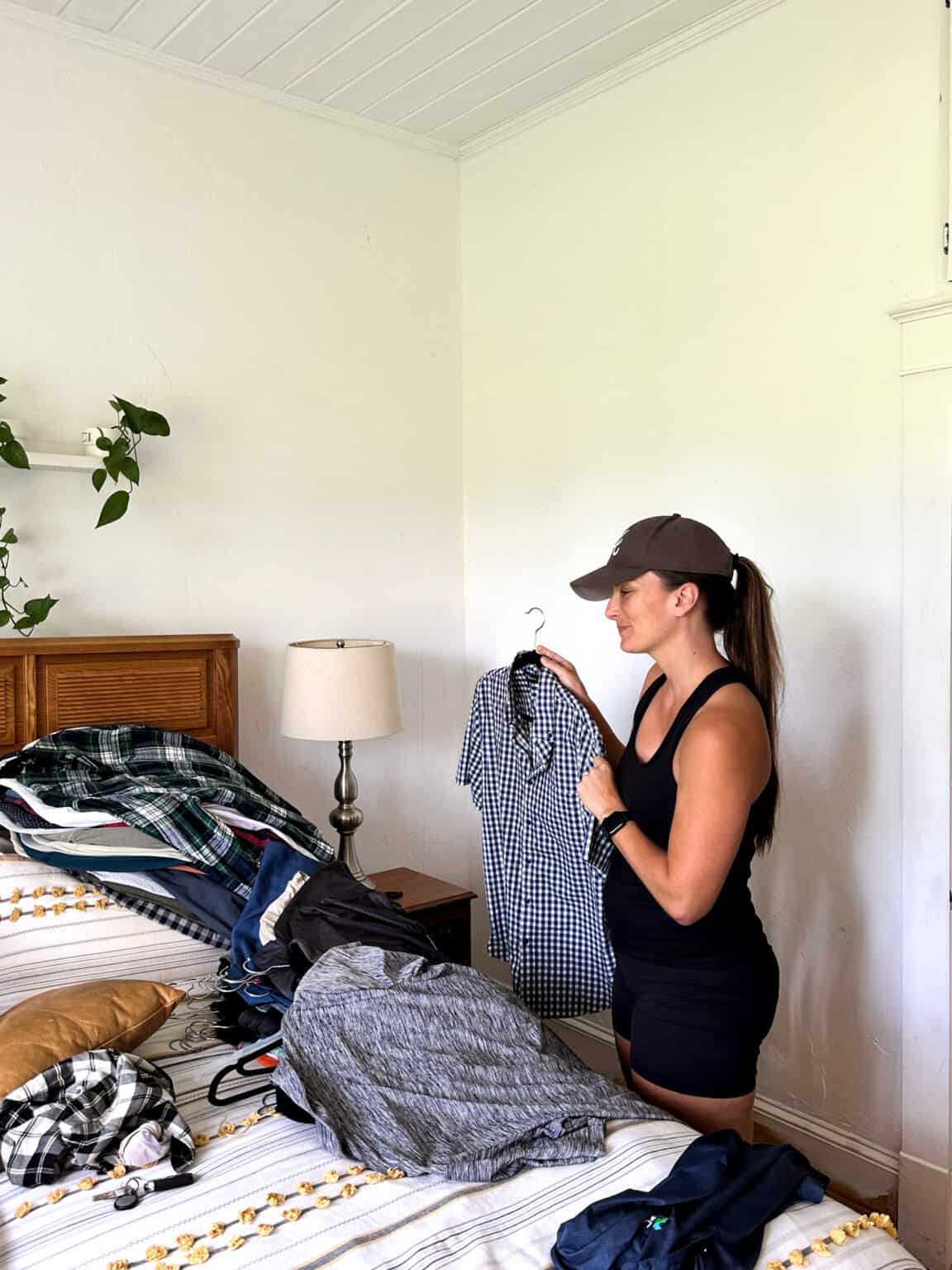 13 ADHD-Friendly Ways to Organize Clothes